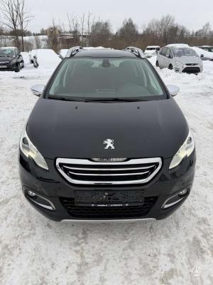 Black Peugeot 2008 2015 in Utena, with an engine capacity of 1.20 L and mileage of 185 thousand km for 4450 €, photo 2 on AUTOMOTO.COM.LV