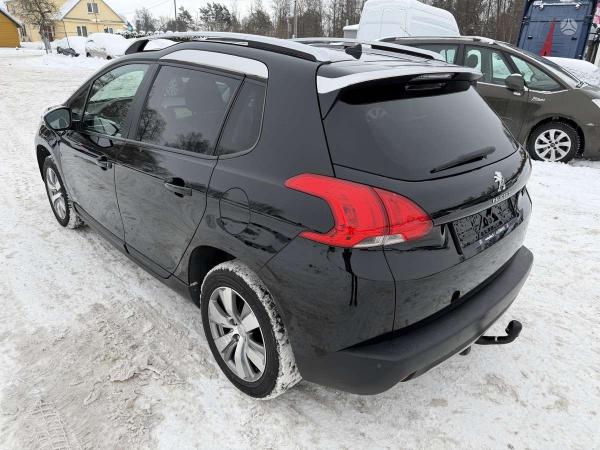 Black Peugeot 2008 2015 in Utena, with an engine capacity of 1.20 L and mileage of 185 thousand km for 4450 €, photo 4 on AUTOMOTO.COM.LV
