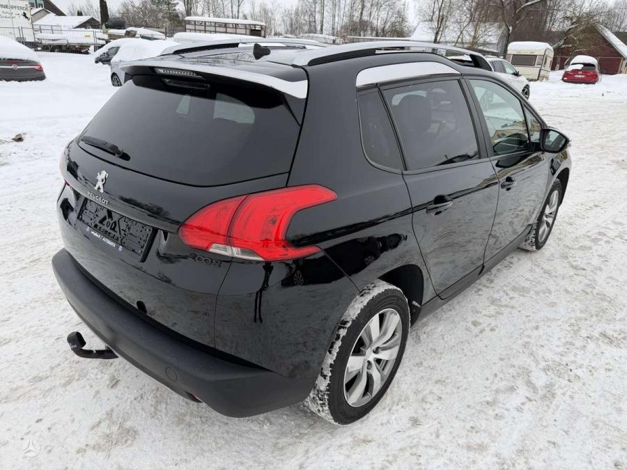 Black Peugeot 2008 2015 in Utena, with an engine capacity of 1.20 L and mileage of 185 thousand km for 4450 €, photo 6 on AUTOMOTO.COM.LV