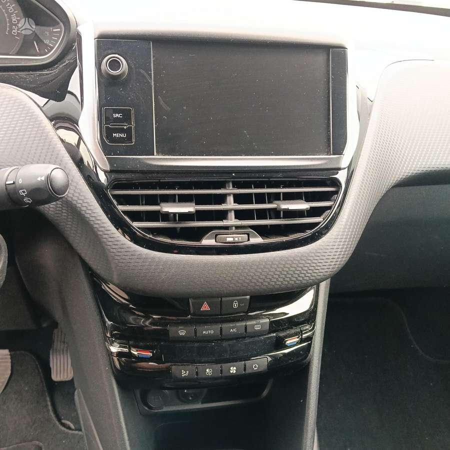 Melns Peugeot 2008 2017 Kauņa, ar dzinēja tilpumu 1.20 L un nobraukumu 99 tūkst. km par 5150 €, foto 14 vietnē AUTOMOTO.COM.LV