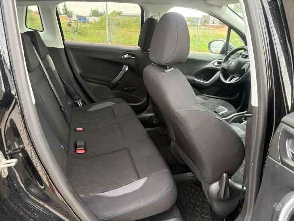 Black Peugeot 2008 2018 in Taurage, with an engine capacity of 1.20 L and mileage of 165 thousand km for 5500 €, photo 10 on AUTOMOTO.COM.LV