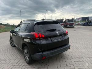 Black Peugeot 2008 2018 in Taurage, with an engine capacity of 1.20 L and mileage of 166 thousand km for 5600 €, photo 5 on AUTOMOTO.COM.LV