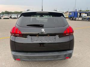 Black Peugeot 2008 2018 in Taurage, with an engine capacity of 1.20 L and mileage of 166 thousand km for 5600 €, photo 6 on AUTOMOTO.COM.LV