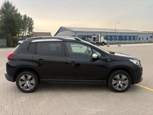 Black Peugeot 2008 2018 in Taurage, with an engine capacity of 1.20 L and mileage of 166 thousand km for 5600 €, photo 8 on AUTOMOTO.COM.LV