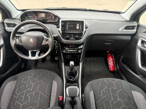 Black Peugeot 2008 2018 in Taurage, with an engine capacity of 1.20 L and mileage of 166 thousand km for 5600 €, photo 12 on AUTOMOTO.COM.LV