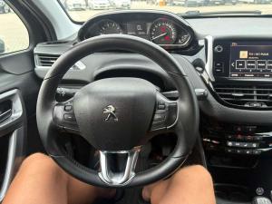 Black Peugeot 2008 2018 in Taurage, with an engine capacity of 1.20 L and mileage of 166 thousand km for 5600 €, photo 20 on AUTOMOTO.COM.LV