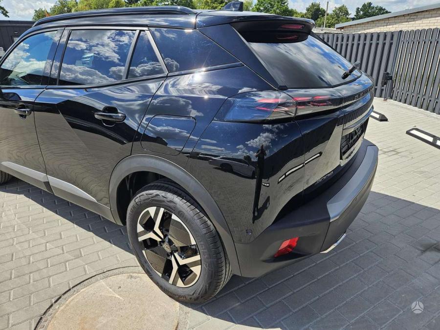 Melns Peugeot 2008 2025 Marijampole, ar dzinēja tilpumu 1.20 L un nobraukumu 380 tūkst. km par 22900 €, foto 5 vietnē AUTOMOTO.COM.LV