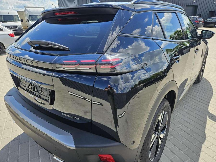 Melns Peugeot 2008 2025 Marijampole, ar dzinēja tilpumu 1.20 L un nobraukumu 380 tūkst. km par 22900 €, foto 7 vietnē AUTOMOTO.COM.LV