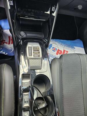 Melns Peugeot 2008 2025 Marijampole, ar dzinēja tilpumu 1.20 L un nobraukumu 380 tūkst. km par 22900 €, foto 20 vietnē AUTOMOTO.COM.LV