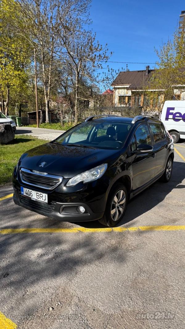 Black Peugeot 2008 2016 in Tallinn, with an engine capacity of 1.20 L and mileage of 191 thousand km for 4999 €, photo 3 on AUTOMOTO.COM.LV