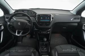Melns Peugeot 2008 2017 Tallina, ar dzinēja tilpumu 1.20 L un nobraukumu 86 tūkst. km par 9790 €, foto 9 vietnē AUTOMOTO.COM.LV