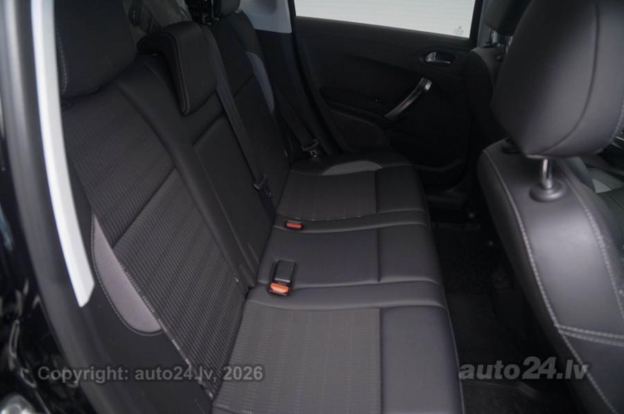 Melns Peugeot 2008 2017 Tallina, ar dzinēja tilpumu 1.20 L un nobraukumu 86 tūkst. km par 9790 €, foto 13 vietnē AUTOMOTO.COM.LV