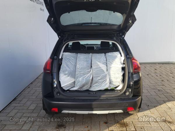 Melns Peugeot 2008 2019 Tallina, ar dzinēja tilpumu 1.20 L un nobraukumu 72 tūkst. km par 13995 €, foto 11 vietnē AUTOMOTO.COM.LV