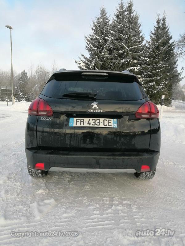 Melns Peugeot 2008 2019 Tallina, ar dzinēja tilpumu 1.50 L un nobraukumu 176 tūkst. km par 9999 €, foto 7 vietnē AUTOMOTO.COM.LV