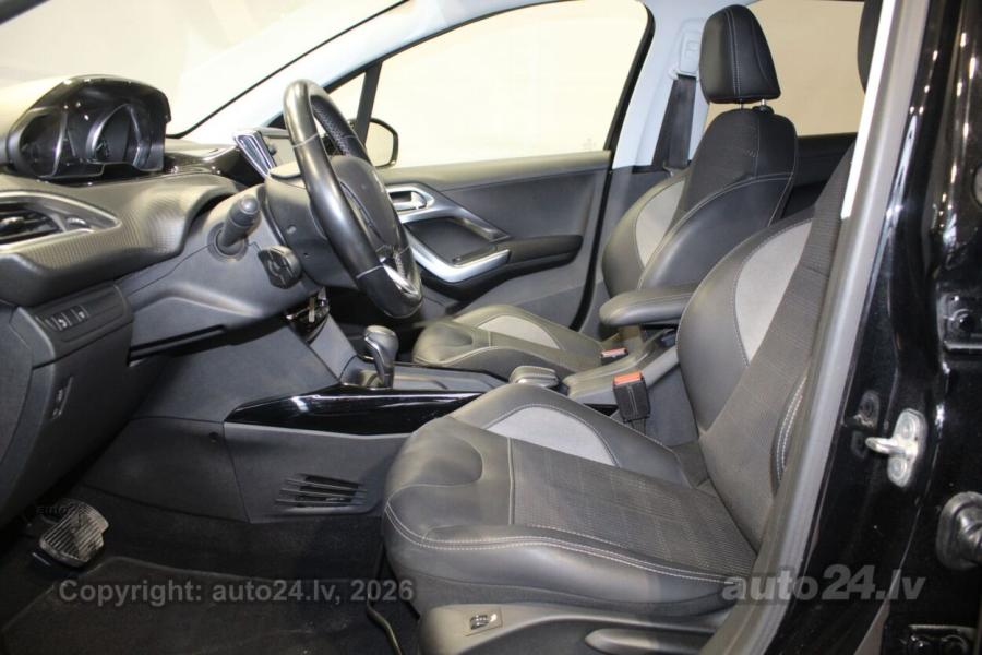 Black Peugeot 2008 2019 in Tallinn, with an engine capacity of 1.20 L and mileage of 104 thousand km for 10990 €, photo 12 on AUTOMOTO.COM.LV