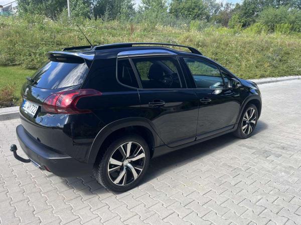 Melns Peugeot 2008 2019 Viļņa, ar dzinēja tilpumu 1.20 L un nobraukumu 68 tūkst. km par 8850 €, foto 8 vietnē AUTOMOTO.COM.LV