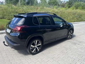 Black Peugeot 2008 2019 in Vilnius, with an engine capacity of 1.20 L and mileage of 68 thousand km for 8850 €, photo 9 on AUTOMOTO.COM.LV
