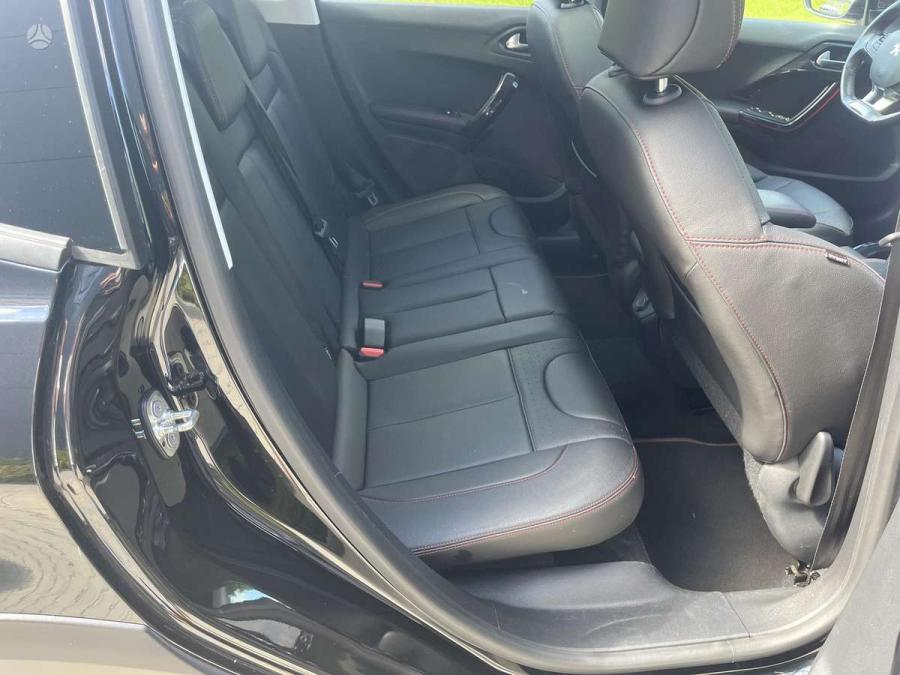 Black Peugeot 2008 2019 in Vilnius, with an engine capacity of 1.20 L and mileage of 68 thousand km for 8850 €, photo 14 on AUTOMOTO.COM.LV