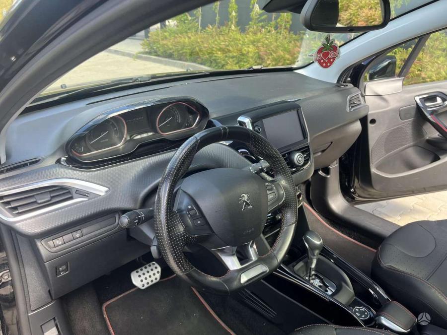 Black Peugeot 2008 2019 in Vilnius, with an engine capacity of 1.20 L and mileage of 68 thousand km for 8850 €, photo 19 on AUTOMOTO.COM.LV