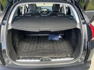 Black Peugeot 2008 2019 in Vilnius, with an engine capacity of 1.20 L and mileage of 68 thousand km for 8850 €, photo 27 on AUTOMOTO.COM.LV