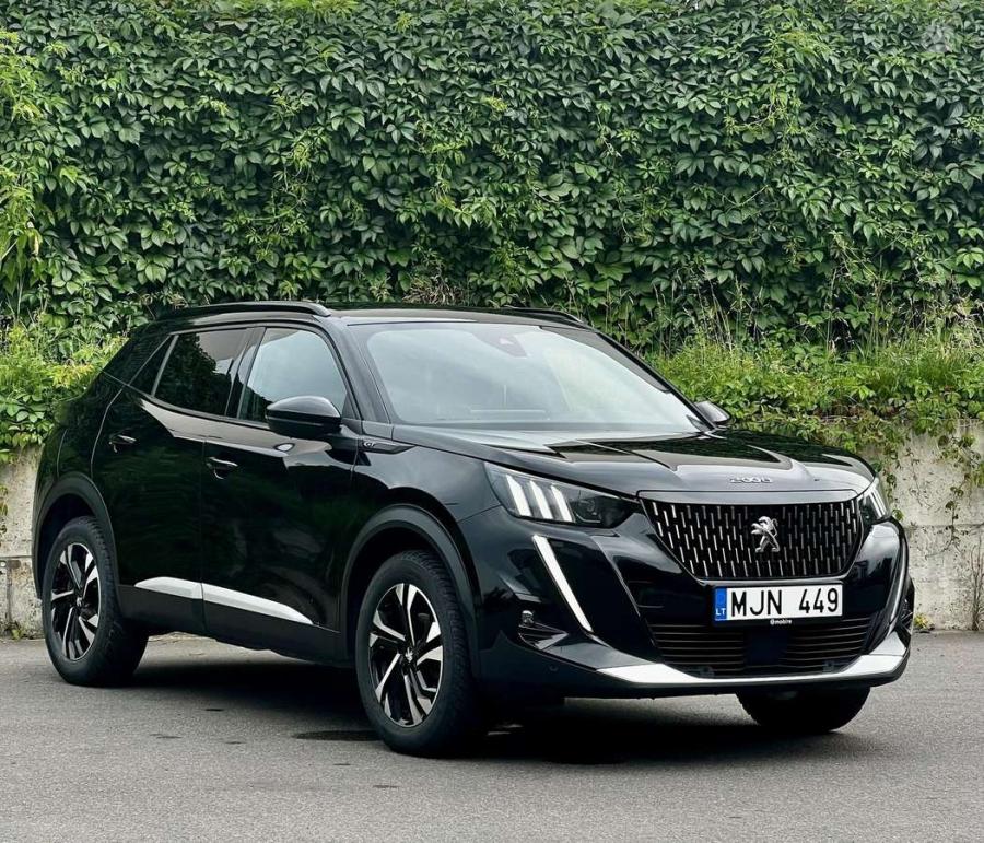 Black Peugeot 2008 2022 in Vilnius, with an engine capacity of 1.20 L and mileage of 59 thousand km for 18900 €, photo 5 on AUTOMOTO.COM.LV