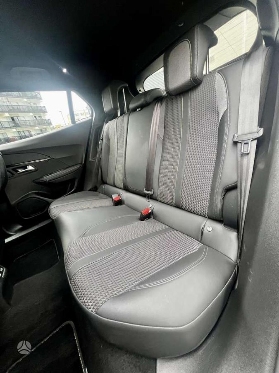 Black Peugeot 2008 2022 in Vilnius, with an engine capacity of 1.20 L and mileage of 59 thousand km for 18900 €, photo 7 on AUTOMOTO.COM.LV