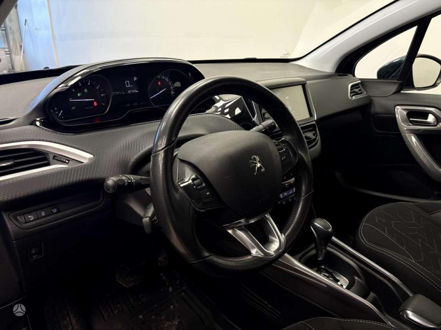 Zils Peugeot 2008 2016 Viļņa, ar dzinēja tilpumu 1.20 L un nobraukumu 0 tūkst. km par 7450 €, foto 9 vietnē AUTOMOTO.COM.LV