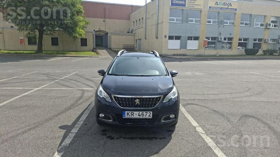 Blue Peugeot 2008 2017 in Riga, with an engine capacity of 1.20 L and mileage of 141 thousand km for 4750 €, photo 1 on AUTOMOTO.COM.LV