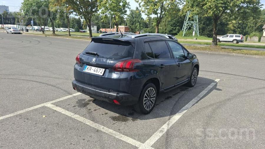 Blue Peugeot 2008 2017 in Riga, with an engine capacity of 1.20 L and mileage of 141 thousand km for 4750 €, photo 7 on AUTOMOTO.COM.LV