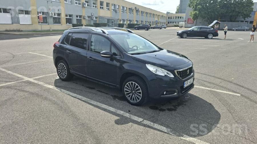 Blue Peugeot 2008 2017 in Riga, with an engine capacity of 1.20 L and mileage of 141 thousand km for 4750 €, photo 9 on AUTOMOTO.COM.LV