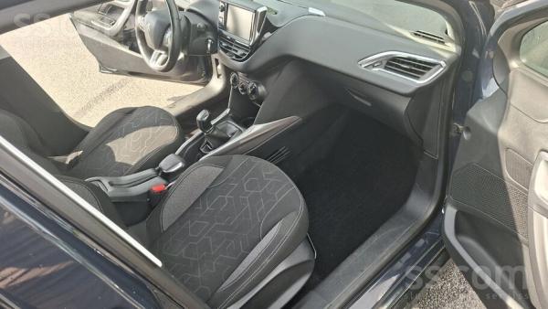 Blue Peugeot 2008 2017 in Riga, with an engine capacity of 1.20 L and mileage of 141 thousand km for 4750 €, photo 10 on AUTOMOTO.COM.LV