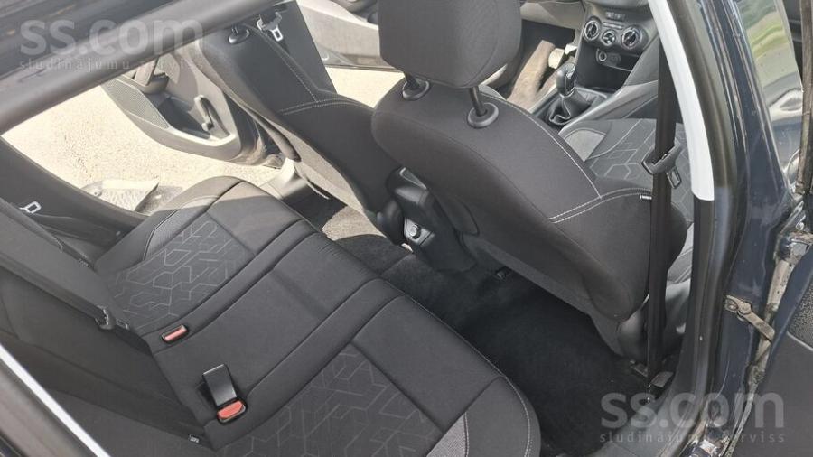 Blue Peugeot 2008 2017 in Riga, with an engine capacity of 1.20 L and mileage of 141 thousand km for 4750 €, photo 14 on AUTOMOTO.COM.LV