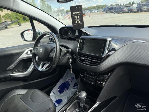 Blue Peugeot 2008 2017 in Taurage, with an engine capacity of 1.20 L and mileage of 183 thousand km for 5999 €, photo 9 on AUTOMOTO.COM.LV