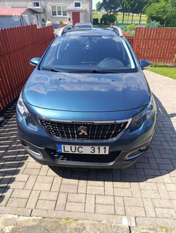 Zils Peugeot 2008 2018 Šauļi, ar dzinēja tilpumu 1.20 L un nobraukumu 92 tūkst. km par 6000 €, foto 1 vietnē AUTOMOTO.COM.LV