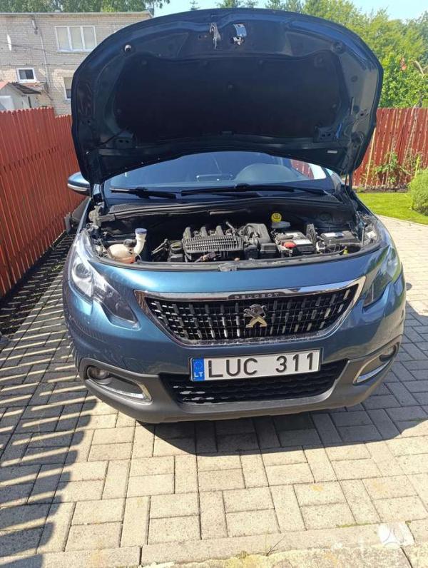Zils Peugeot 2008 2018 Šauļi, ar dzinēja tilpumu 1.20 L un nobraukumu 92 tūkst. km par 6000 €, foto 3 vietnē AUTOMOTO.COM.LV