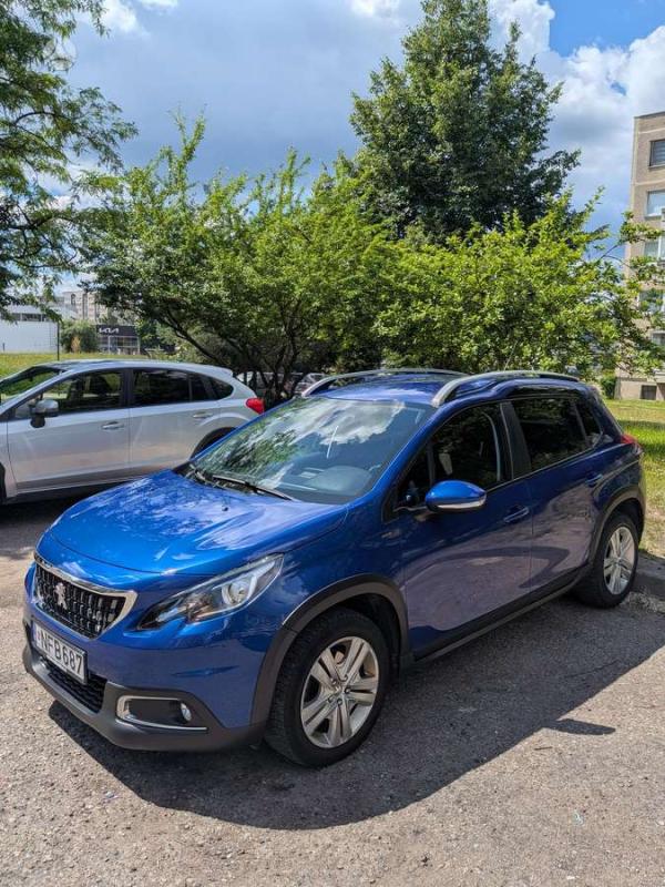 Blue Peugeot 2008 2019 in Vilnius, with an engine capacity of 1.20 L and mileage of 43 thousand km for 6500 €, photo 3 on AUTOMOTO.COM.LV