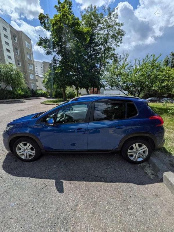 Blue Peugeot 2008 2019 in Vilnius, with an engine capacity of 1.20 L and mileage of 43 thousand km for 6500 €, photo 5 on AUTOMOTO.COM.LV