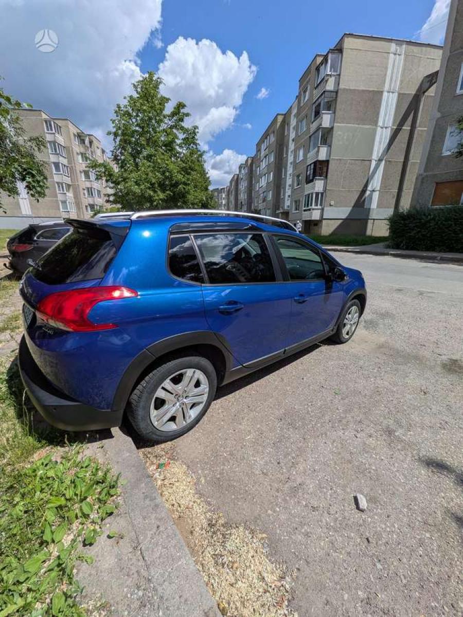 Blue Peugeot 2008 2019 in Vilnius, with an engine capacity of 1.20 L and mileage of 43 thousand km for 6500 €, photo 7 on AUTOMOTO.COM.LV