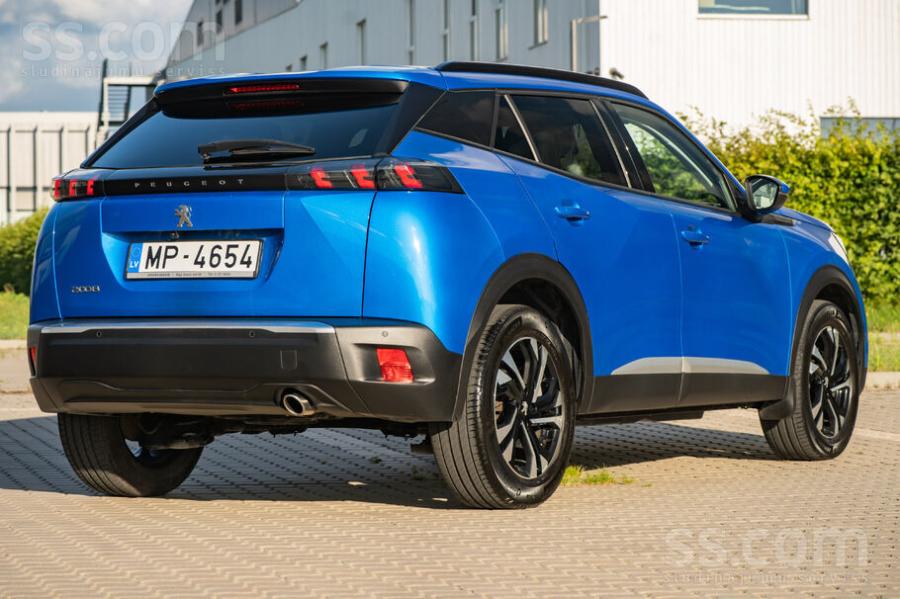 Zils Peugeot 2008 2020 Rīga, ar dzinēja tilpumu 1.50 L un nobraukumu 68 tūkst. km par 19690 €, foto 4 vietnē AUTOMOTO.COM.LV