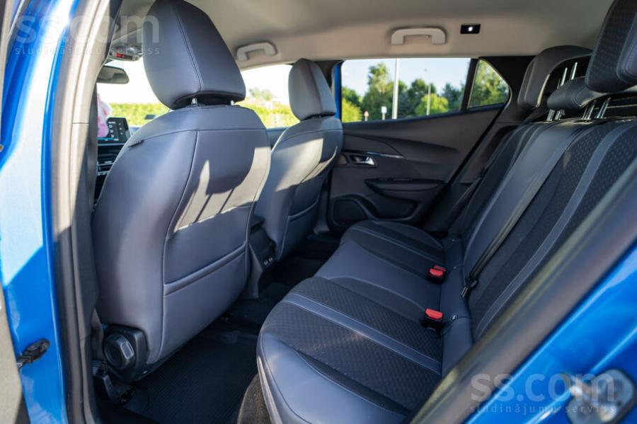 Zils Peugeot 2008 2020 Rīga, ar dzinēja tilpumu 1.50 L un nobraukumu 68 tūkst. km par 19690 €, foto 21 vietnē AUTOMOTO.COM.LV