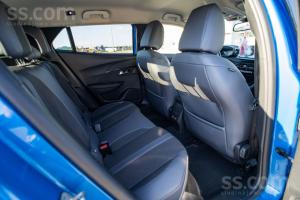 Zils Peugeot 2008 2020 Rīga, ar dzinēja tilpumu 1.50 L un nobraukumu 68 tūkst. km par 19690 €, foto 22 vietnē AUTOMOTO.COM.LV