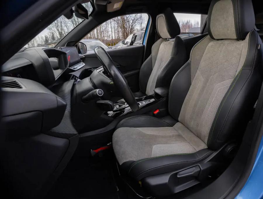 Zils Peugeot 2008 2020 Jelgava, ar dzinēja tilpumu 0.00 L un nobraukumu 140 tūkst. km par 13900 €, foto 9 vietnē AUTOMOTO.COM.LV