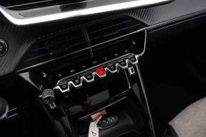 Zils Peugeot 2008 2020 Jelgava, ar dzinēja tilpumu 0.00 L un nobraukumu 140 tūkst. km par 13900 €, foto 12 vietnē AUTOMOTO.COM.LV