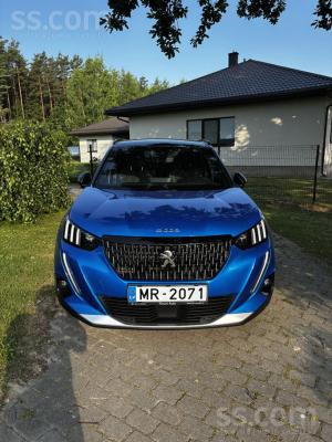 Blue Peugeot 2008 2020 in Jelgava, with an engine capacity of 1.50 L and mileage of 145 thousand km for 12500 €, photo  on AUTOMOTO.COM.LV