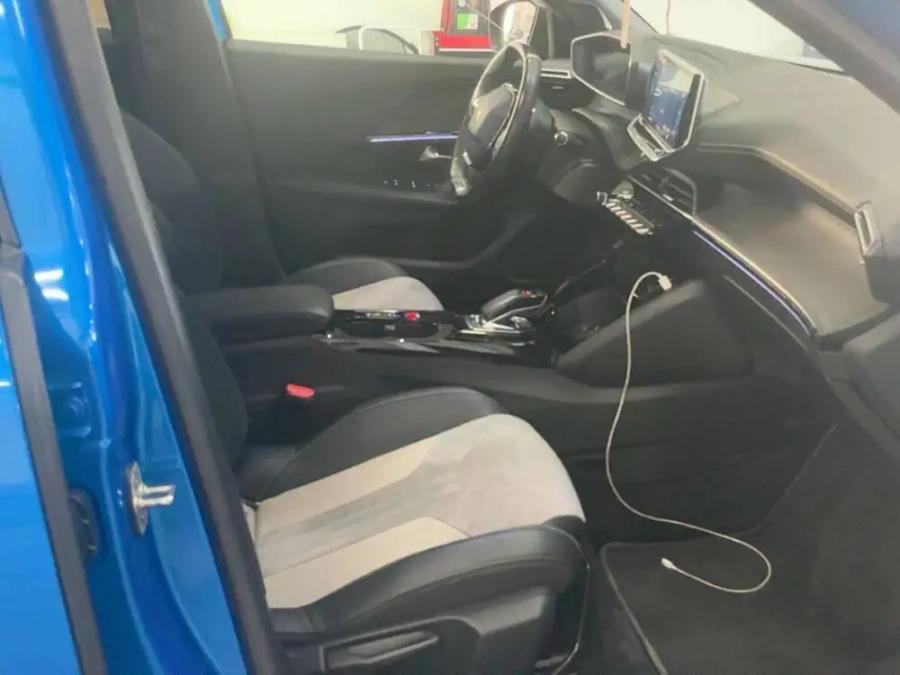 Zils Peugeot 2008 2020 Rīga, ar dzinēja tilpumu 0.00 L un nobraukumu 30 tūkst. km par 18990 €, foto 7 vietnē AUTOMOTO.COM.LV
