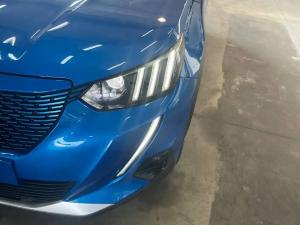 Zils Peugeot 2008 2020 Rīga, ar dzinēja tilpumu 0.00 L un nobraukumu 30 tūkst. km par 18990 €, foto 11 vietnē AUTOMOTO.COM.LV