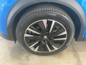 Zils Peugeot 2008 2020 Rīga, ar dzinēja tilpumu 0.00 L un nobraukumu 30 tūkst. km par 18990 €, foto 13 vietnē AUTOMOTO.COM.LV