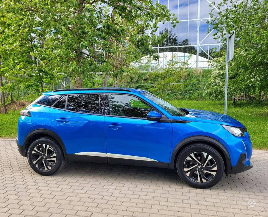 Blue Peugeot 2008 2020 in Siauliai, with an engine capacity of 1.50 L and mileage of 122 thousand km for 10500 €, photo 14 on AUTOMOTO.COM.LV