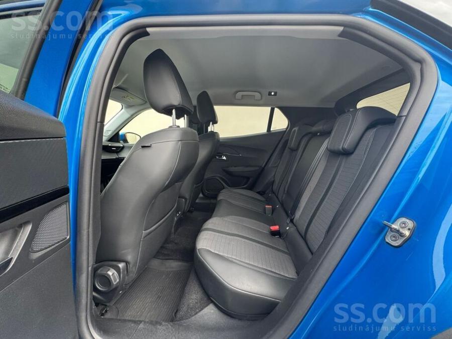 Zils Peugeot 2008 2021 Rīga, ar dzinēja tilpumu 0.00 L un nobraukumu 70 tūkst. km par 14200 €, foto 19 vietnē AUTOMOTO.COM.LV