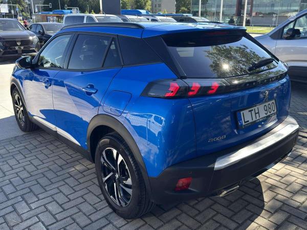 Zils Peugeot 2008 2021 Klaipėda, ar dzinēja tilpumu 1.20 L un nobraukumu 46 tūkst. km par 15800 €, foto 10 vietnē AUTOMOTO.COM.LV
